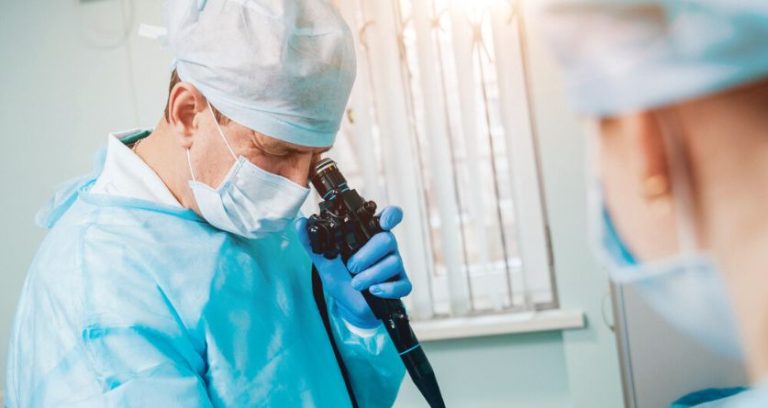 Γαστροσκόπηση: Πότε και Γιατί Πρέπει να την Κάνετε